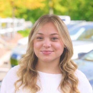 Abigail Swartz's Instagram, Twitter & Facebook on IDCrawl