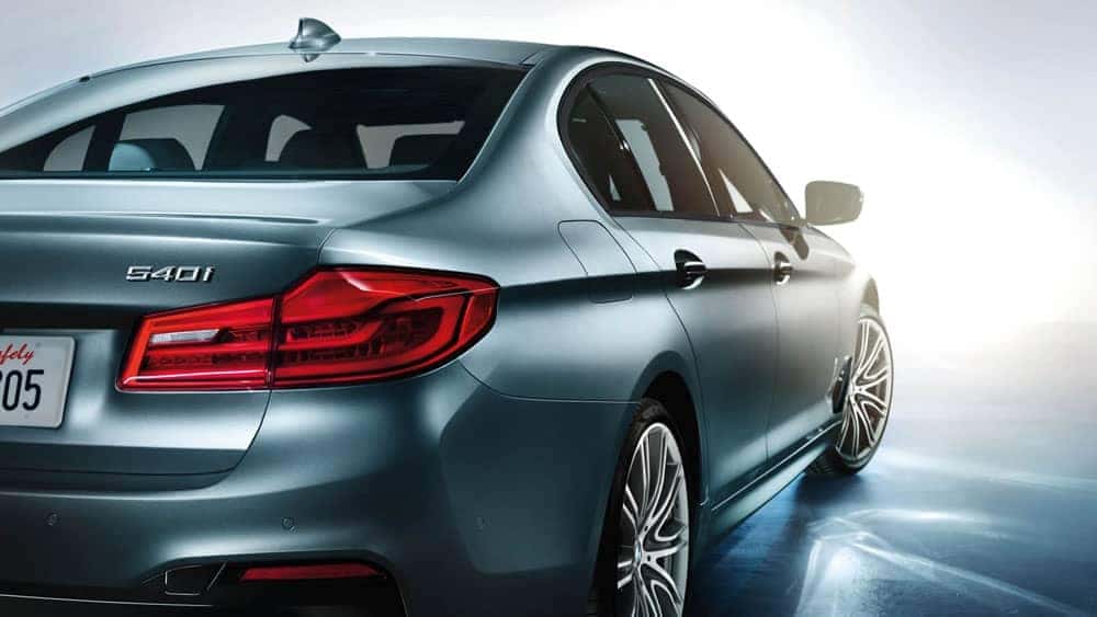 2020 BMW 5 Series Model Details | BMW of West St Louis