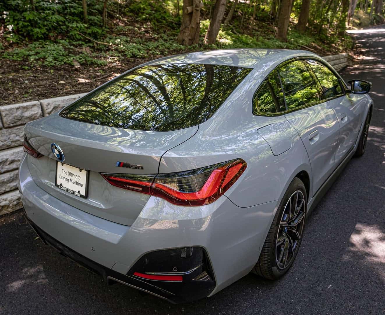 The 2023 BMW i4 Awarded a Spot on Car And Driver's 10Best Cars for 2023 ...