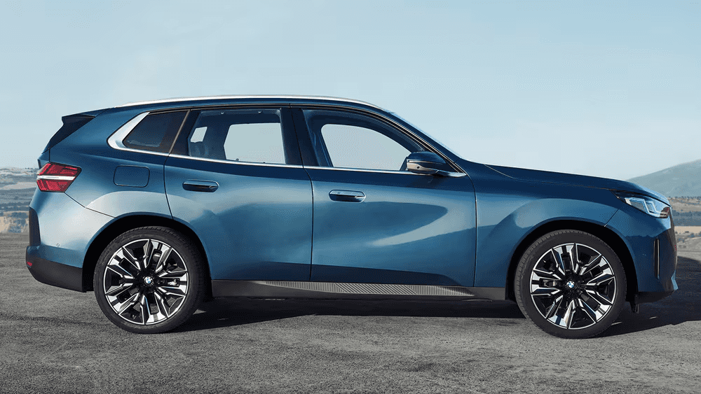 Anticipating the Arrival of the 2025 BMW X3!