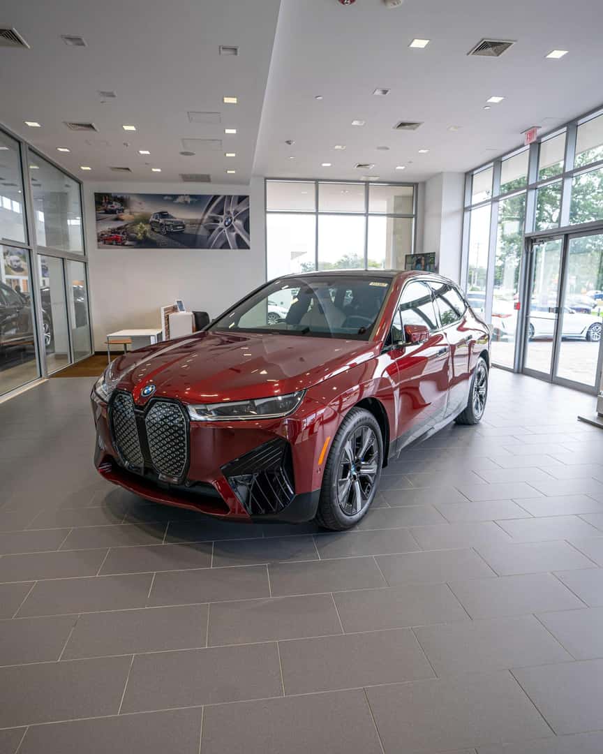 How BMW’s AI Enhances Your Journey in 2025 | Competition BMW of Smithtown