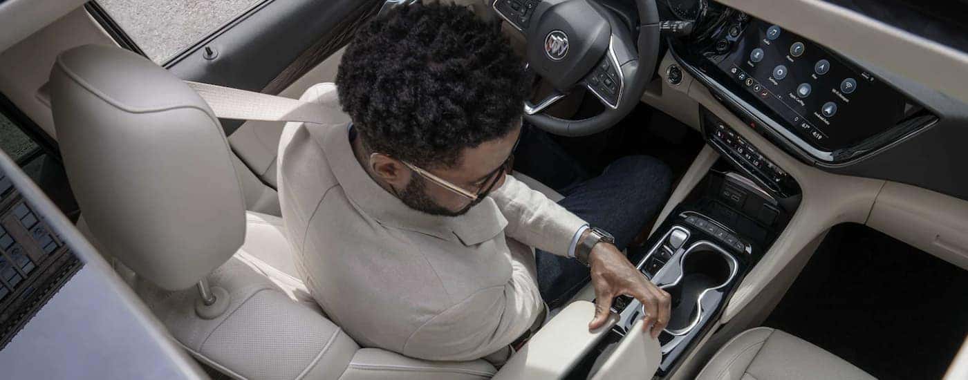 2022 Buick Envision vs 2022 Ford Escape | New & Used SUVs for Sale