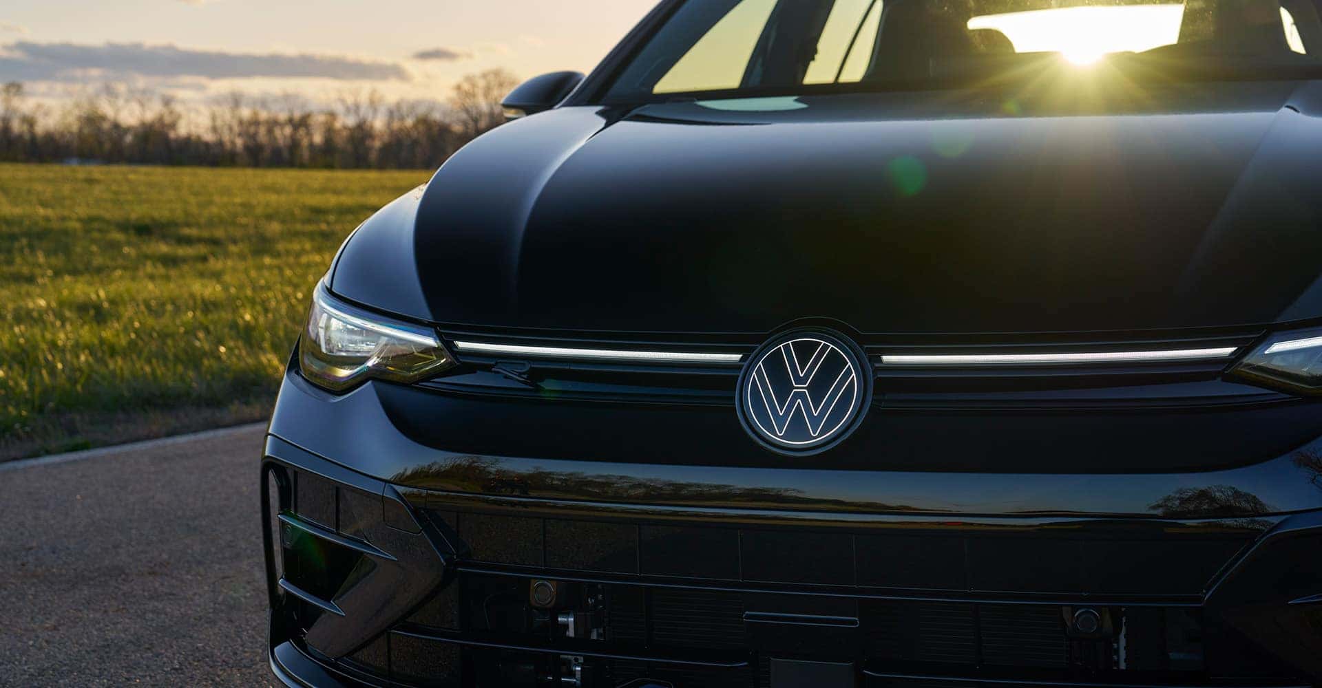 2025 Volkswagen Golf R for Sale in St. Louis | Suntrup Volkswagen