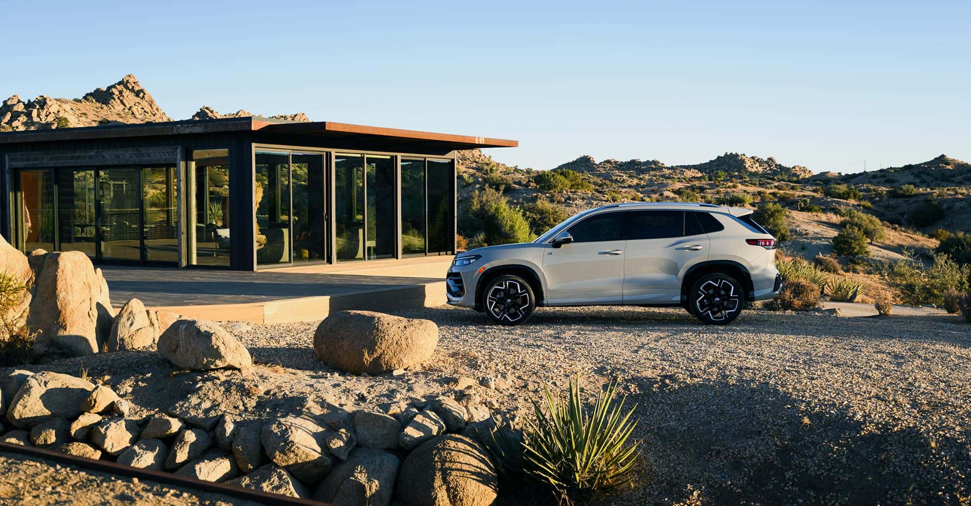 Volkswagen Tiguan vs. Honda CR-V