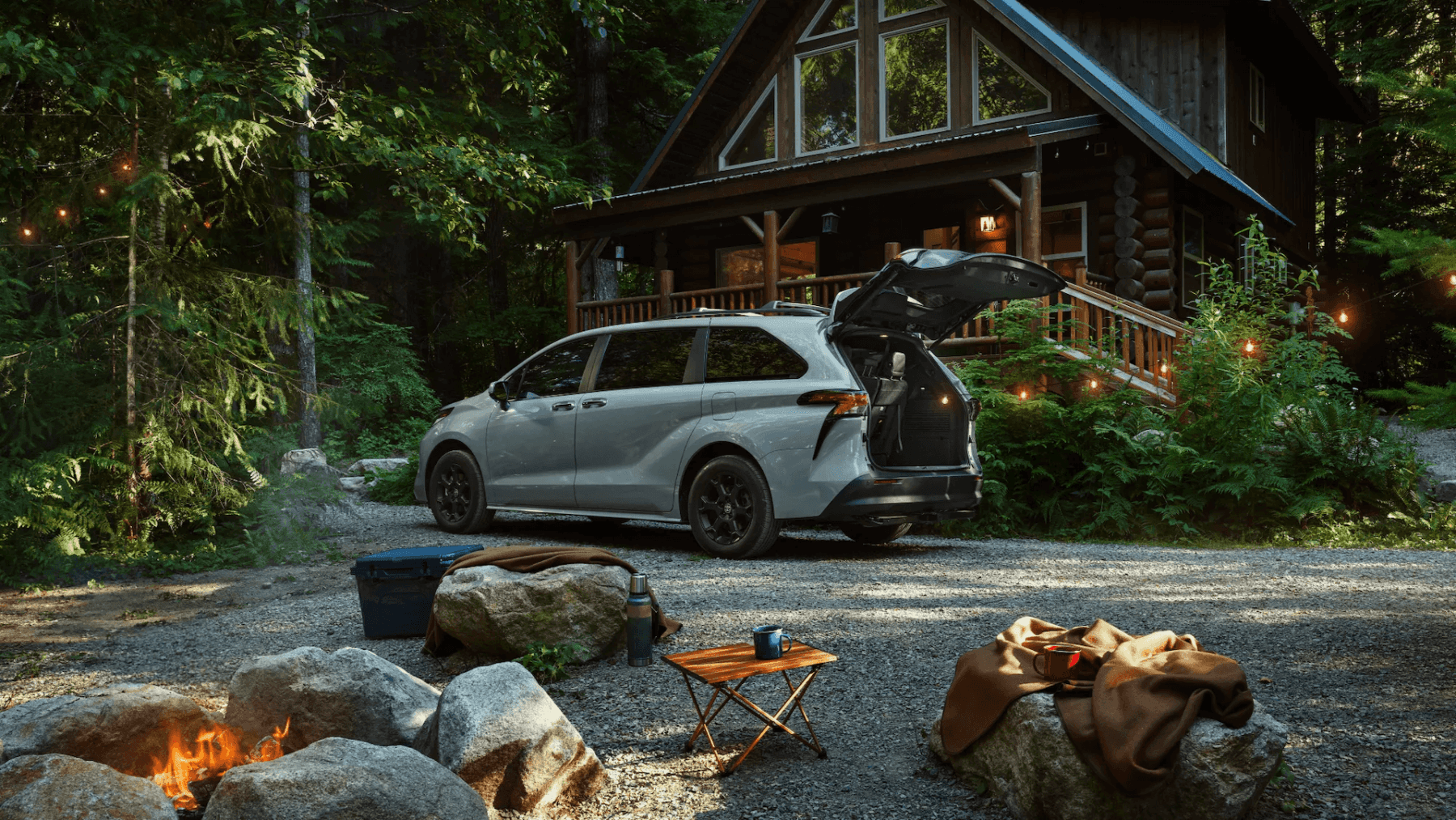 Holiday Driving Safety Tips to Practice This Holiday Season | Toyota of ...