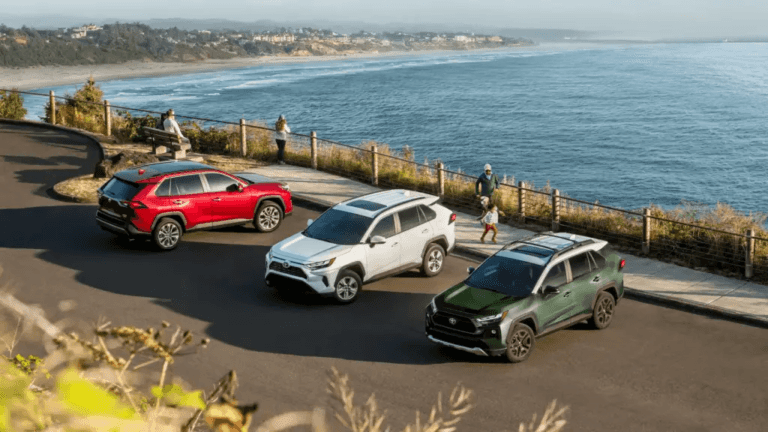 RAV4 LE vs XLE: The Ultimate Trims Compared | Toyota of North Charlotte